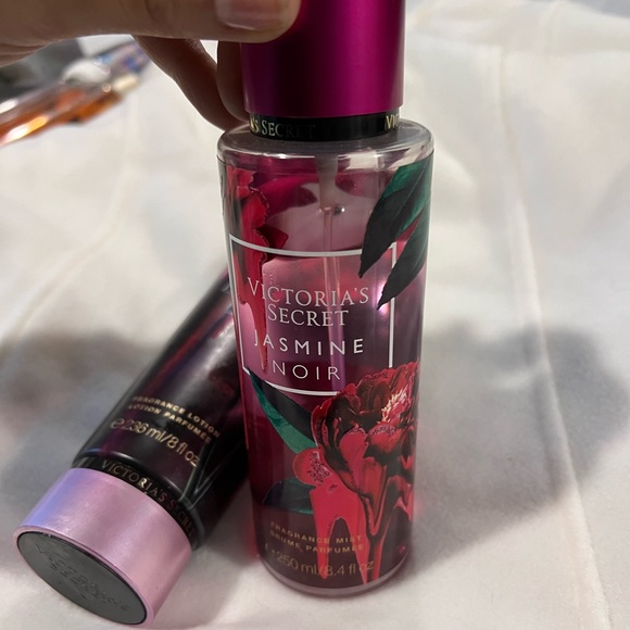 Victoria's Secret | Bath & Body | Jasmine Noir Victoria Secret | Poshmark